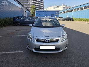 Pelēks Toyota Auris 2011 Ukmergė, ar dzinēja tilpumu 1.80 L un nobraukumu 180 tūkst. km par 6450 €, foto 3 vietnē AUTOMOTO.COM.LV