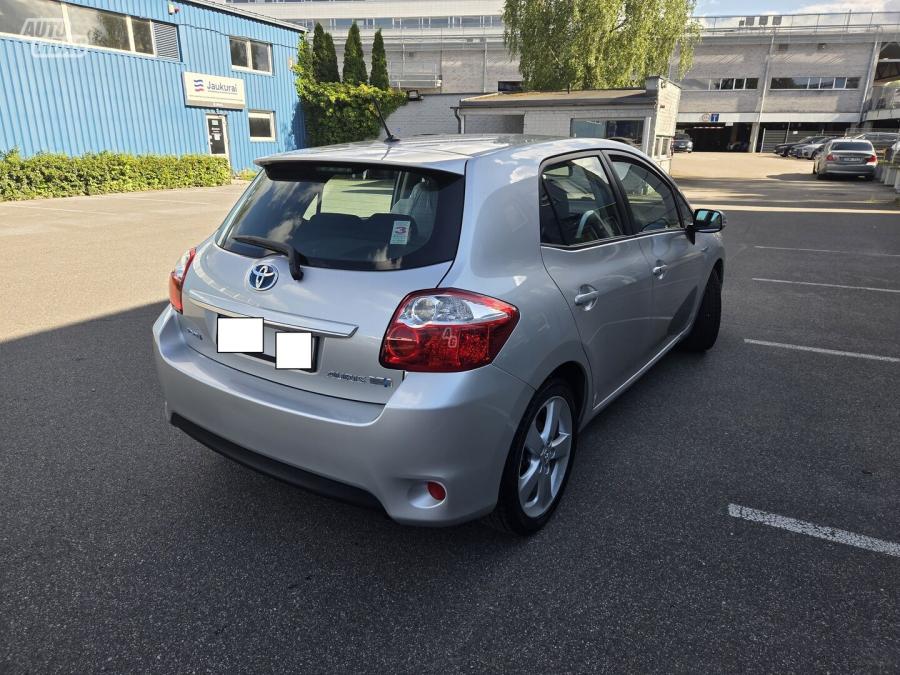 Pelēks Toyota Auris 2011 Ukmergė, ar dzinēja tilpumu 1.80 L un nobraukumu 180 tūkst. km par 6450 €, foto 7 vietnē AUTOMOTO.COM.LV