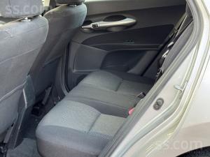Pelēks Toyota Auris 2011 Jelgava, ar dzinēja tilpumu 1.80 L un nobraukumu 159 tūkst. km par 7200 €, foto 17 vietnē AUTOMOTO.COM.LV