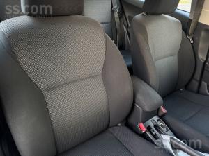 Pelēks Toyota Auris 2011 Jelgava, ar dzinēja tilpumu 1.80 L un nobraukumu 159 tūkst. km par 7200 €, foto 21 vietnē AUTOMOTO.COM.LV