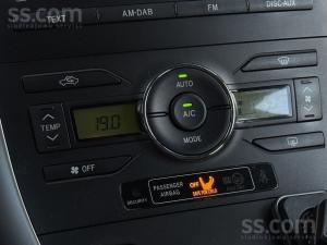 Pelēks Toyota Auris 2011 Jelgava, ar dzinēja tilpumu 1.80 L un nobraukumu 159 tūkst. km par 7200 €, foto 23 vietnē AUTOMOTO.COM.LV