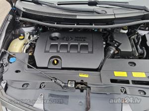 Pelēks Toyota Auris 2011 Paide, ar dzinēja tilpumu 1.60 L un nobraukumu 190 tūkst. km par 4990 €, foto 20 vietnē AUTOMOTO.COM.LV