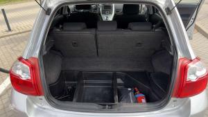 Grey Toyota Auris 2011 in Vilnius, with an engine capacity of 1.80 L and mileage of 201 thousand km for 5200 €, photo 10 on AUTOMOTO.COM.LV