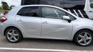Grey Toyota Auris 2011 in Vilnius, with an engine capacity of 1.80 L and mileage of 201 thousand km for 5200 €, photo 34 on AUTOMOTO.COM.LV