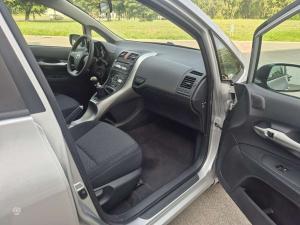 Pelēks Toyota Auris 2011 Kauņa, ar dzinēja tilpumu 2.00 L un nobraukumu 245 tūkst. km par 3900 €, foto 10 vietnē AUTOMOTO.COM.LV