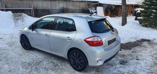 Pelēks Toyota Auris 2012 Kauņa, ar dzinēja tilpumu 1.80 L un nobraukumu 247 tūkst. km par 5899 €, foto 9 vietnē AUTOMOTO.COM.LV