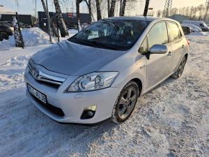 Pelēks Toyota Auris 2012 Kauņa, ar dzinēja tilpumu 1.80 L un nobraukumu 164 tūkst. km par 6300 €, foto  vietnē AUTOMOTO.COM.LV