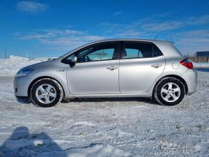 Pelēks Toyota Auris 2012 Šauļi, ar dzinēja tilpumu 1.80 L un nobraukumu 159 tūkst. km par 6300 €, foto 6 vietnē AUTOMOTO.COM.LV