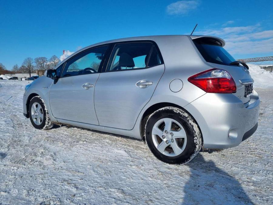 Pelēks Toyota Auris 2012 Šauļi, ar dzinēja tilpumu 1.80 L un nobraukumu 159 tūkst. km par 6300 €, foto 7 vietnē AUTOMOTO.COM.LV