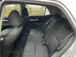 Pelēks Toyota Auris 2012 Tallina, ar dzinēja tilpumu 1.60 L un nobraukumu 197 tūkst. km par 4100 €, foto 14 vietnē AUTOMOTO.COM.LV