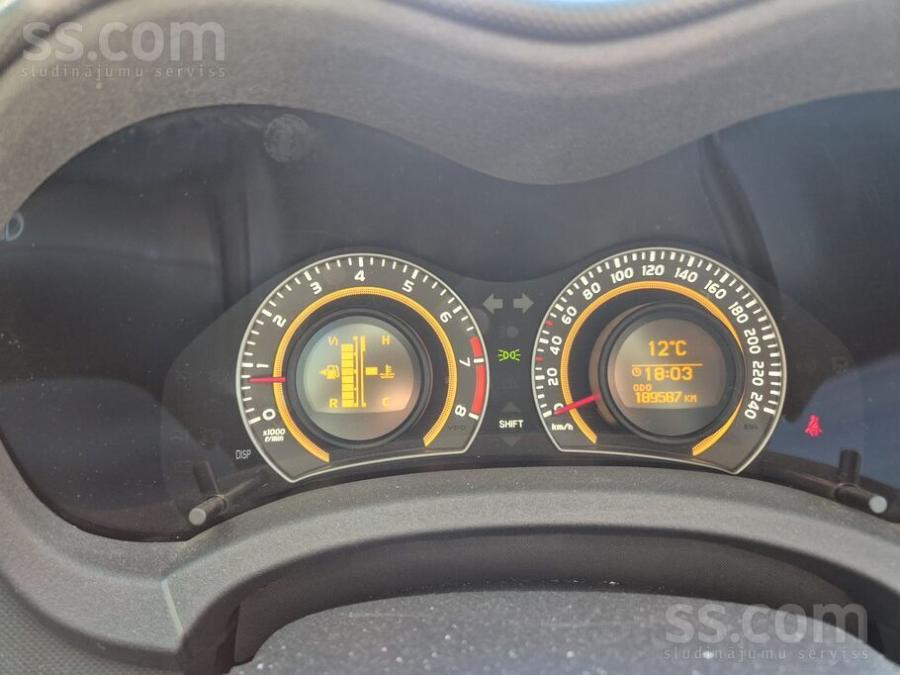 Pelēks Toyota Auris 2012 Rīga, ar dzinēja tilpumu 1.60 L un nobraukumu 0 tūkst. km par 3000 €, foto 5 vietnē AUTOMOTO.COM.LV