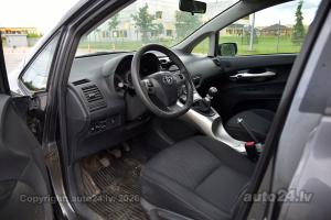 Pelēks Toyota Auris 2012 Tartu, ar dzinēja tilpumu 1.60 L un nobraukumu 0 tūkst. km par 3990 €, foto 14 vietnē AUTOMOTO.COM.LV