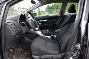 Pelēks Toyota Auris 2012 Tartu, ar dzinēja tilpumu 1.60 L un nobraukumu 0 tūkst. km par 3990 €, foto 15 vietnē AUTOMOTO.COM.LV