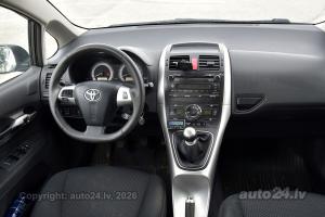 Pelēks Toyota Auris 2012 Tartu, ar dzinēja tilpumu 1.60 L un nobraukumu 0 tūkst. km par 3990 €, foto 18 vietnē AUTOMOTO.COM.LV