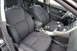 Pelēks Toyota Auris 2012 Tartu, ar dzinēja tilpumu 1.60 L un nobraukumu 0 tūkst. km par 3990 €, foto 19 vietnē AUTOMOTO.COM.LV