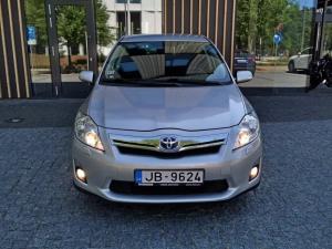 Pelēks Toyota Auris 2012 Rīga, ar dzinēja tilpumu 1.80 L un nobraukumu 220 tūkst. km par 7490 €, foto 3 vietnē AUTOMOTO.COM.LV