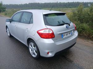Grey Toyota Auris 2012 in Vilnius, with an engine capacity of 1.80 L and mileage of 112 thousand km for 6450 €, photo 4 on AUTOMOTO.COM.LV