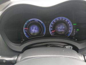 Grey Toyota Auris 2012 in Vilnius, with an engine capacity of 1.80 L and mileage of 112 thousand km for 6450 €, photo 14 on AUTOMOTO.COM.LV