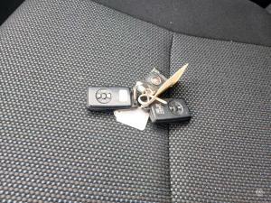 Grey Toyota Auris 2012 in Vilnius, with an engine capacity of 1.80 L and mileage of 112 thousand km for 6450 €, photo 15 on AUTOMOTO.COM.LV