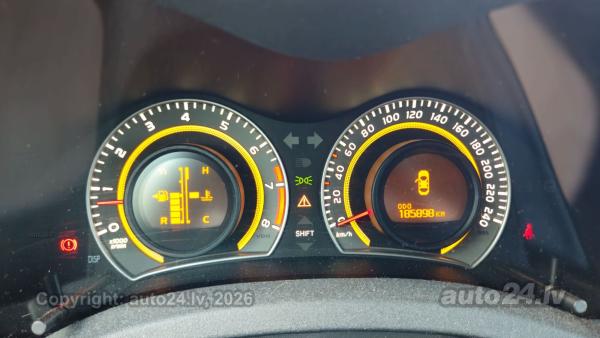 Grey Toyota Auris 2012 in Tartu, with an engine capacity of 1.60 L and mileage of 186 thousand km for 2900 €, photo 7 on AUTOMOTO.COM.LV