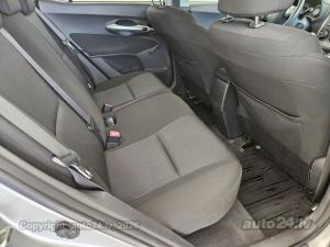 Pelēks Toyota Auris 2012 Rakvere, ar dzinēja tilpumu 1.60 L un nobraukumu 254 tūkst. km par 4890 €, foto 7 vietnē AUTOMOTO.COM.LV