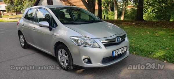 Pelēks Toyota Auris 2012 Tartu, ar dzinēja tilpumu 1.80 L un nobraukumu 170 tūkst. km par 5800 €, foto 4 vietnē AUTOMOTO.COM.LV