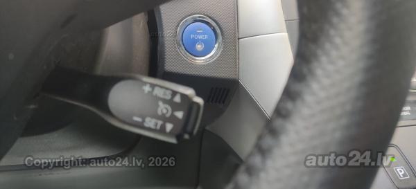 Pelēks Toyota Auris 2012 Tartu, ar dzinēja tilpumu 1.80 L un nobraukumu 170 tūkst. km par 5800 €, foto 9 vietnē AUTOMOTO.COM.LV
