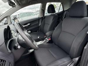 Pelēks Toyota Auris 2012 Viļņa, ar dzinēja tilpumu 2.00 L un nobraukumu 212 tūkst. km par 3490 €, foto 19 vietnē AUTOMOTO.COM.LV
