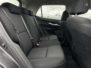 Pelēks Toyota Auris 2012 Viļņa, ar dzinēja tilpumu 2.00 L un nobraukumu 212 tūkst. km par 3490 €, foto 21 vietnē AUTOMOTO.COM.LV