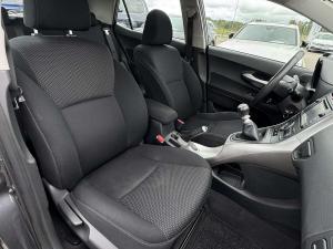 Pelēks Toyota Auris 2012 Viļņa, ar dzinēja tilpumu 2.00 L un nobraukumu 212 tūkst. km par 3490 €, foto 24 vietnē AUTOMOTO.COM.LV