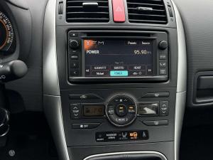 Pelēks Toyota Auris 2012 Viļņa, ar dzinēja tilpumu 2.00 L un nobraukumu 212 tūkst. km par 3490 €, foto 28 vietnē AUTOMOTO.COM.LV