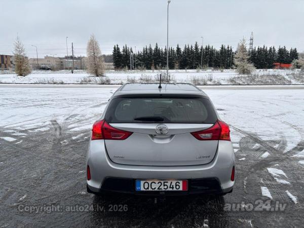 Pelēks Toyota Auris 2013 Tartu, ar dzinēja tilpumu 1.40 L un nobraukumu 232 tūkst. km par 4350 €, foto 6 vietnē AUTOMOTO.COM.LV