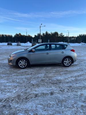 Pelēks Toyota Auris 2013 Tallina, ar dzinēja tilpumu 1.60 L un nobraukumu 194 tūkst. km par 5200 €, foto 5 vietnē AUTOMOTO.COM.LV
