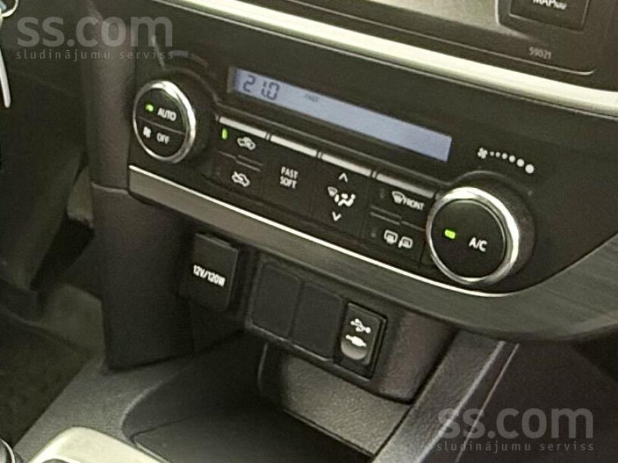 Pelēks Toyota Auris 2013 Rīga, ar dzinēja tilpumu 2.00 L un nobraukumu 0 tūkst. km par 4550 €, foto 11 vietnē AUTOMOTO.COM.LV