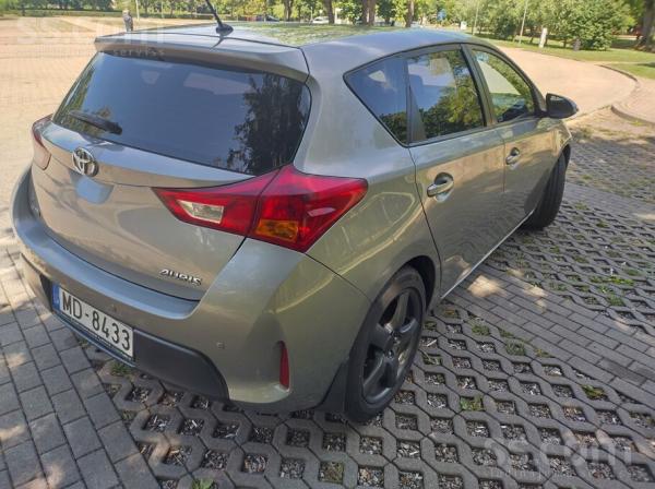 Pelēks Toyota Auris 2013 Ventspils, ar dzinēja tilpumu 1.40 L un nobraukumu 217 tūkst. km par 5700 €, foto 4 vietnē AUTOMOTO.COM.LV