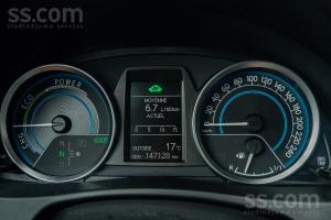 Grey Toyota Auris 2013 in Riga, with an engine capacity of 1.80 L and mileage of 0 thousand km for 8650 €, photo 23 on AUTOMOTO.COM.LV