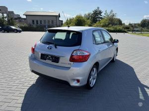 Pelēks Toyota Auris 2013 Telšiai, ar dzinēja tilpumu 1.80 L un nobraukumu 263 tūkst. km par 6200 €, foto 7 vietnē AUTOMOTO.COM.LV