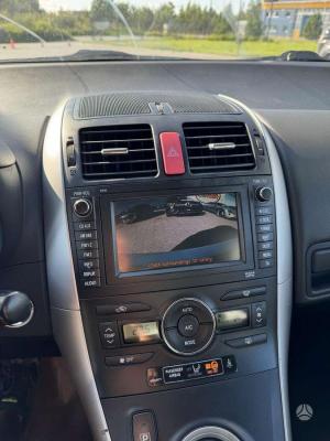 Pelēks Toyota Auris 2013 Telšiai, ar dzinēja tilpumu 1.80 L un nobraukumu 263 tūkst. km par 6200 €, foto 28 vietnē AUTOMOTO.COM.LV