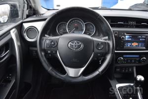 Pelēks Toyota Auris 2013 Rīga, ar dzinēja tilpumu 1.40 L un nobraukumu 308 tūkst. km par 4400 €, foto 11 vietnē AUTOMOTO.COM.LV