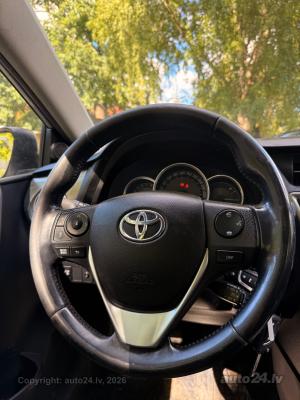 Pelēks Toyota Auris 2013 Tartu, ar dzinēja tilpumu 1.60 L un nobraukumu 0 tūkst. km par 3800 €, foto 12 vietnē AUTOMOTO.COM.LV