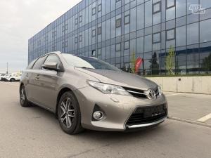 Pelēks Toyota Auris 2014 Panevēža, ar dzinēja tilpumu 2.00 L un nobraukumu 264 tūkst. km par 5555 €, foto 7 vietnē AUTOMOTO.COM.LV