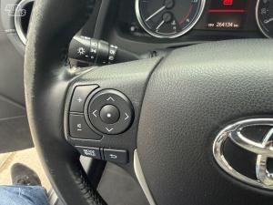 Pelēks Toyota Auris 2014 Panevēža, ar dzinēja tilpumu 2.00 L un nobraukumu 264 tūkst. km par 5555 €, foto 19 vietnē AUTOMOTO.COM.LV
