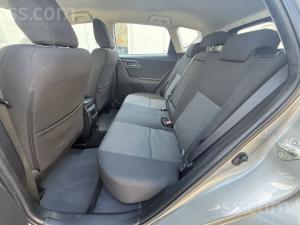 Grey Toyota Auris 2014 in Riga, with an engine capacity of 1.40 L and mileage of 0 thousand km for 5250 €, photo 12 on AUTOMOTO.COM.LV