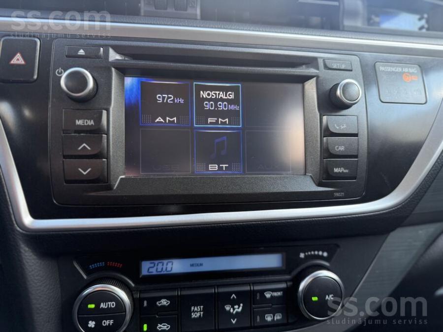 Grey Toyota Auris 2014 in Riga, with an engine capacity of 1.40 L and mileage of 0 thousand km for 5250 €, photo 21 on AUTOMOTO.COM.LV