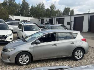 Pelēks Toyota Auris 2014 Utena, ar dzinēja tilpumu 1.80 L un nobraukumu 250 tūkst. km par 7490 €, foto 6 vietnē AUTOMOTO.COM.LV
