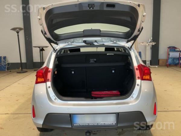 Тойота Аурис 2014 в Огре на AUTOMOTO.COM.LV Серый Тойота Аурис 2014 в Огре, объемом двигателя 1.30 л и пробегом 142 тыс. км за 7370 €, фото 7 на AUTOMOTO.COM.LV