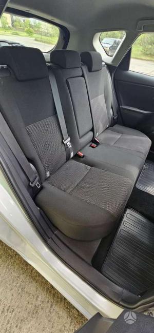 Pelēks Toyota Auris 2014 Kauņa, ar dzinēja tilpumu 1.60 L un nobraukumu 301 tūkst. km par 5900 €, foto 30 vietnē AUTOMOTO.COM.LV