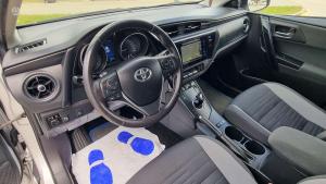 Pelēks Toyota Auris 2015 Šauļi, ar dzinēja tilpumu 1.80 L un nobraukumu 235 tūkst. km par 9700 €, foto 19 vietnē AUTOMOTO.COM.LV