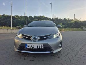Серый Тойота Аурис 2015 в Вильнюс, объемом двигателя 1.80 л и пробегом 216 тыс. км за 9200 €, фото 8 на AUTOMOTO.COM.LV
