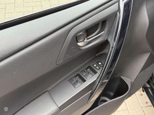 Grey Toyota Auris 2015 in Kaunas, with an engine capacity of 1.80 L and mileage of 230 thousand km for 6200 €, photo 19 on AUTOMOTO.COM.LV